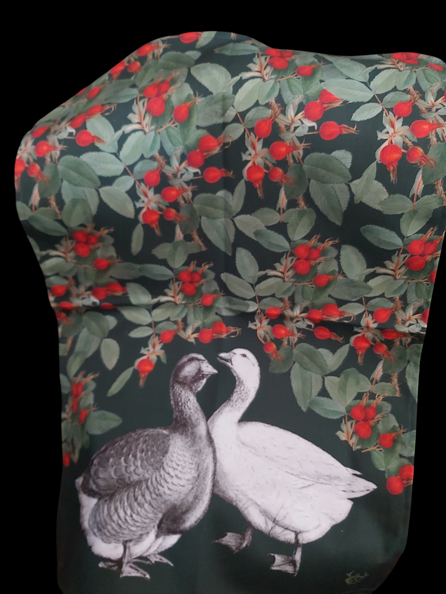 Luxury Tea Towel Antique Print Geese and Rosehips on Green – Wanda Coyne